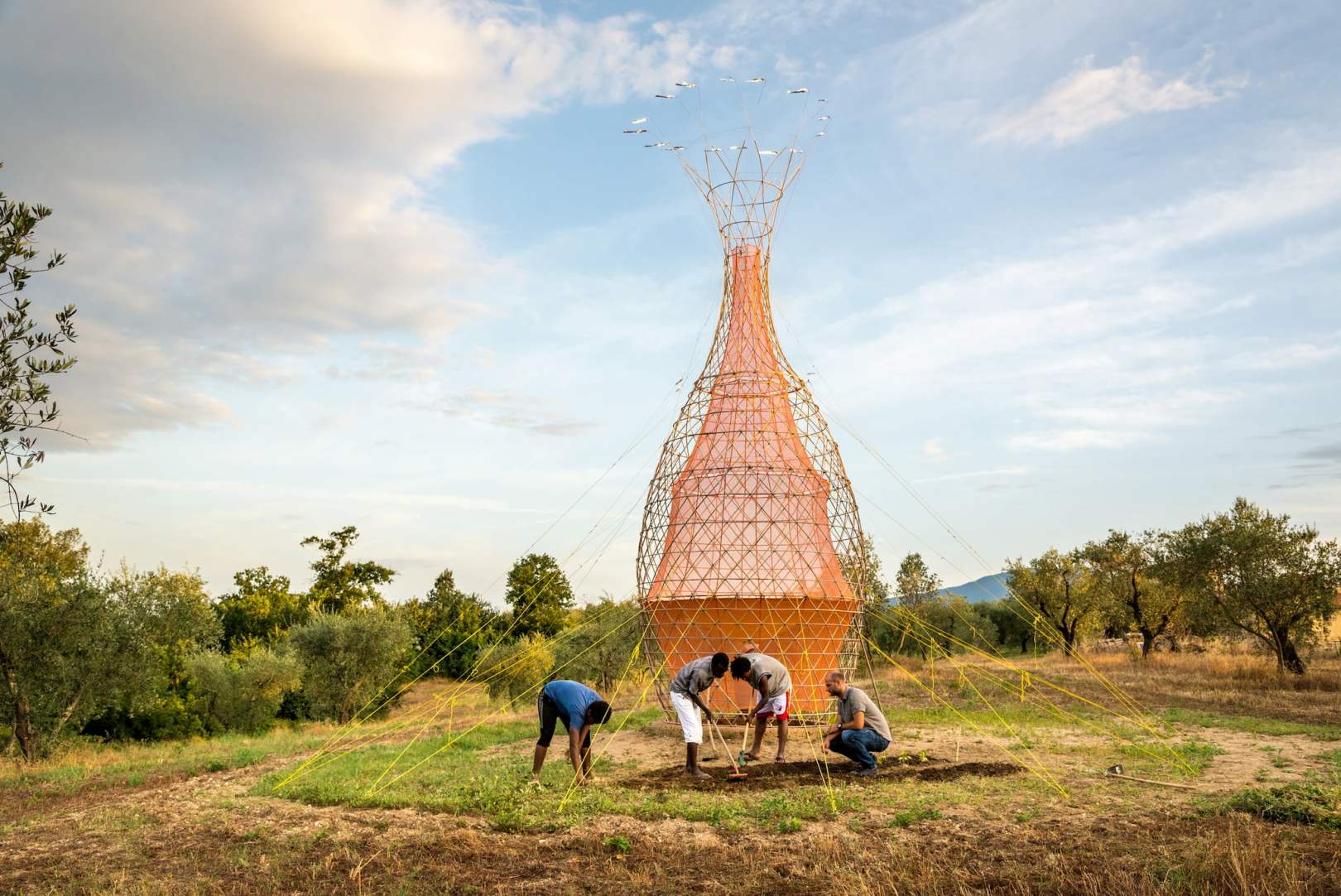 Warka Water Tower: Harvesting Drinking Water from Thin Air – Prabodh Jain